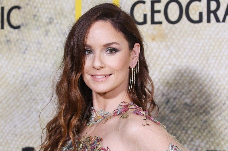 Sarah Wayne Callies and Michael Shanks Join Unspeakable
