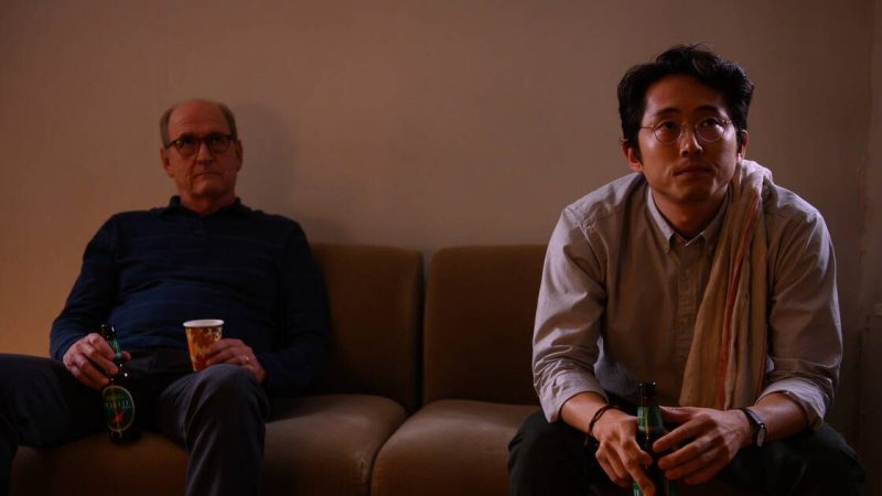 The Humans Trailer: Steven Yeun, Richard Jenkins & More Star in New A24 ...