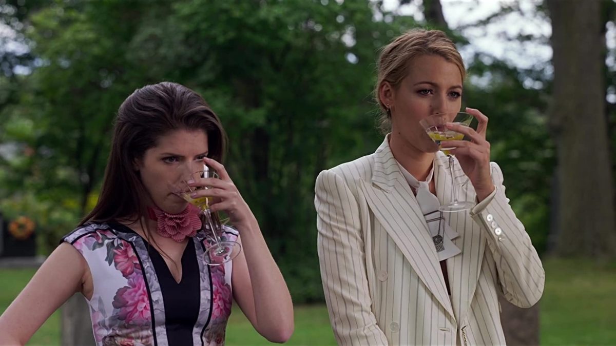 The new A Simple Favor Poster continues to hint at the film's mystery