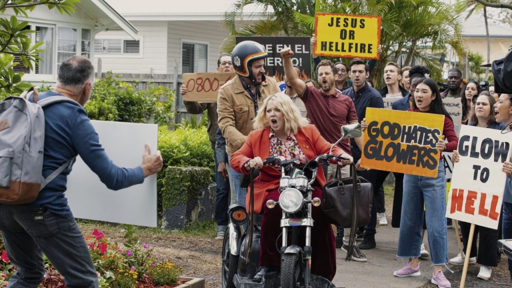 How to Watch God’s Favorite Idiot on Netflix