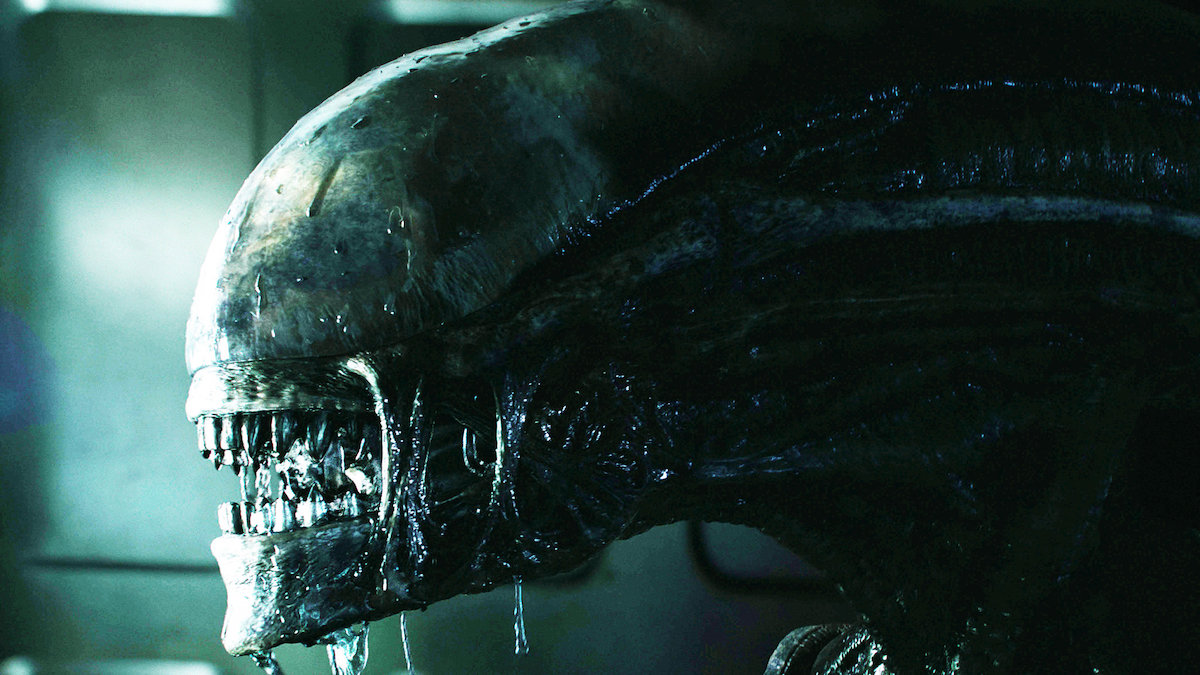 Alien Queen Teased in New Alien: Covenant Poster