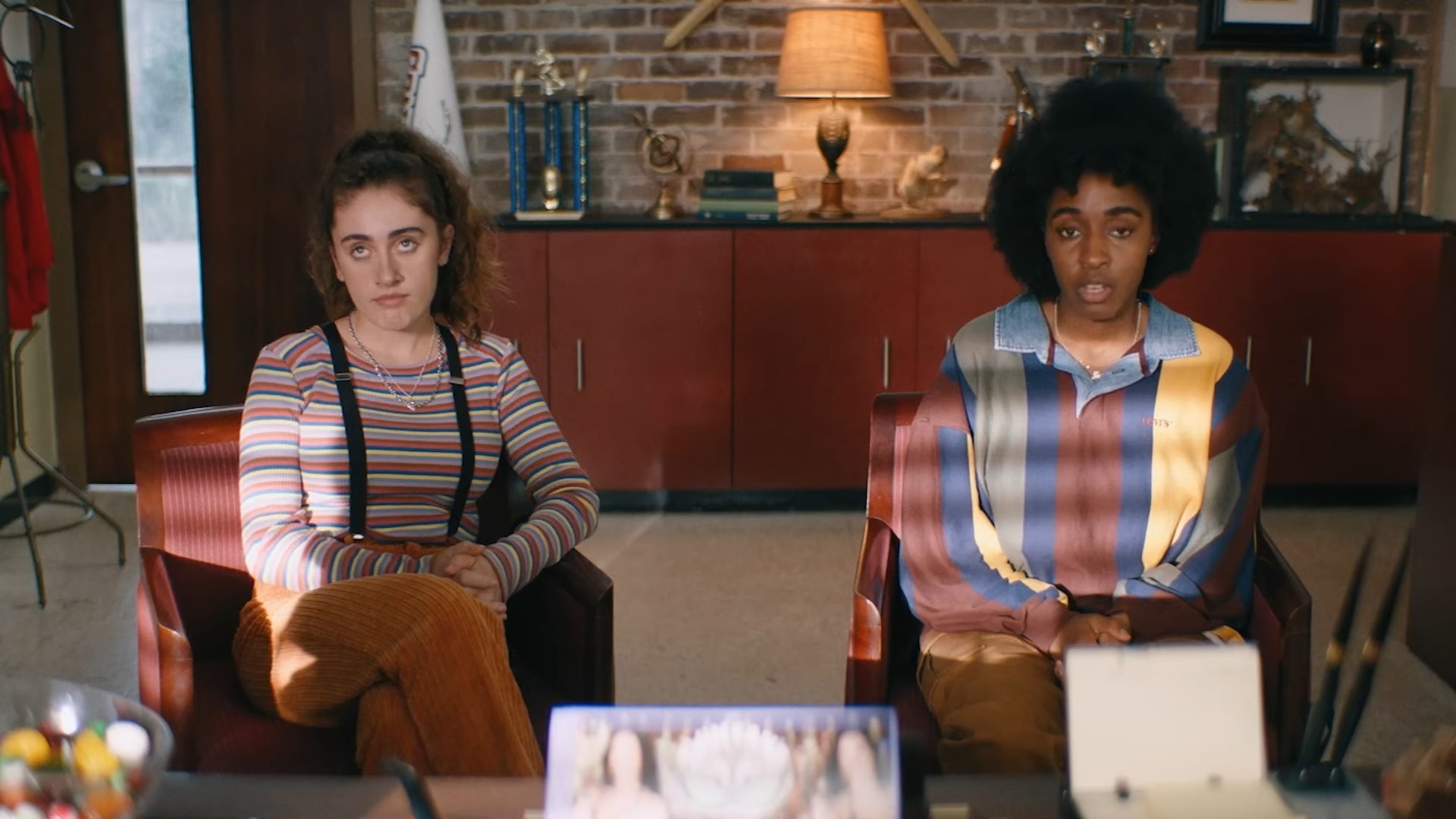 Bottoms Clip: Ayo Edebiri & Rachel Sennott Create a Fight Club in Teen ...