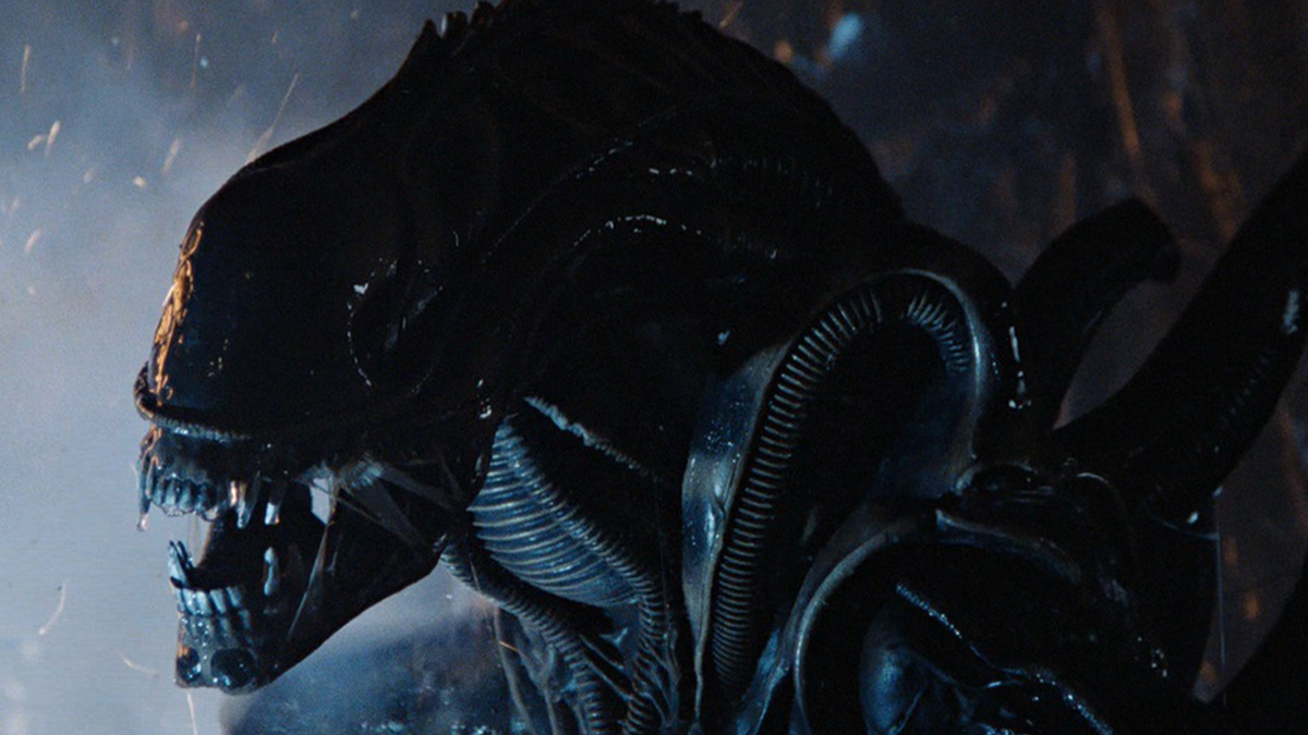 Meet Michael Fassbender's New Alien: Covenant Robot Walter