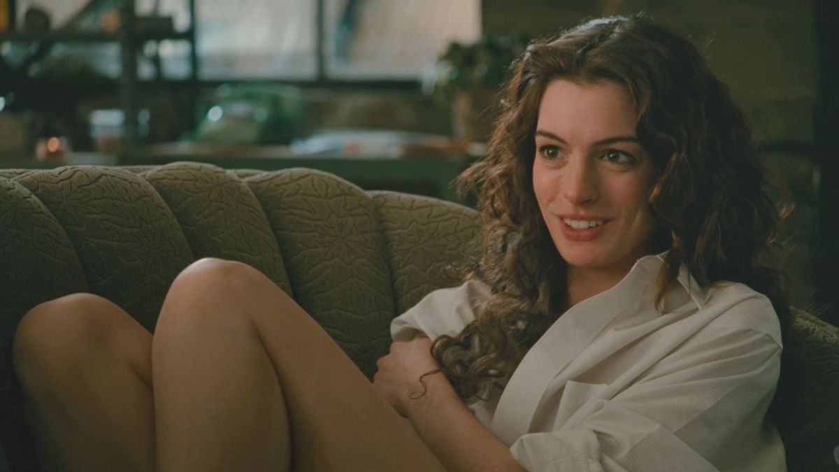 Anne Hathaway Movies & TV Shows List (2023): From The Princess Diaries ...