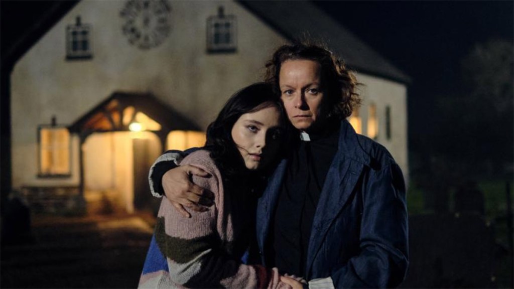The Burning Girls Trailer Unveils Paramount+ Thriller Starring Samantha ...