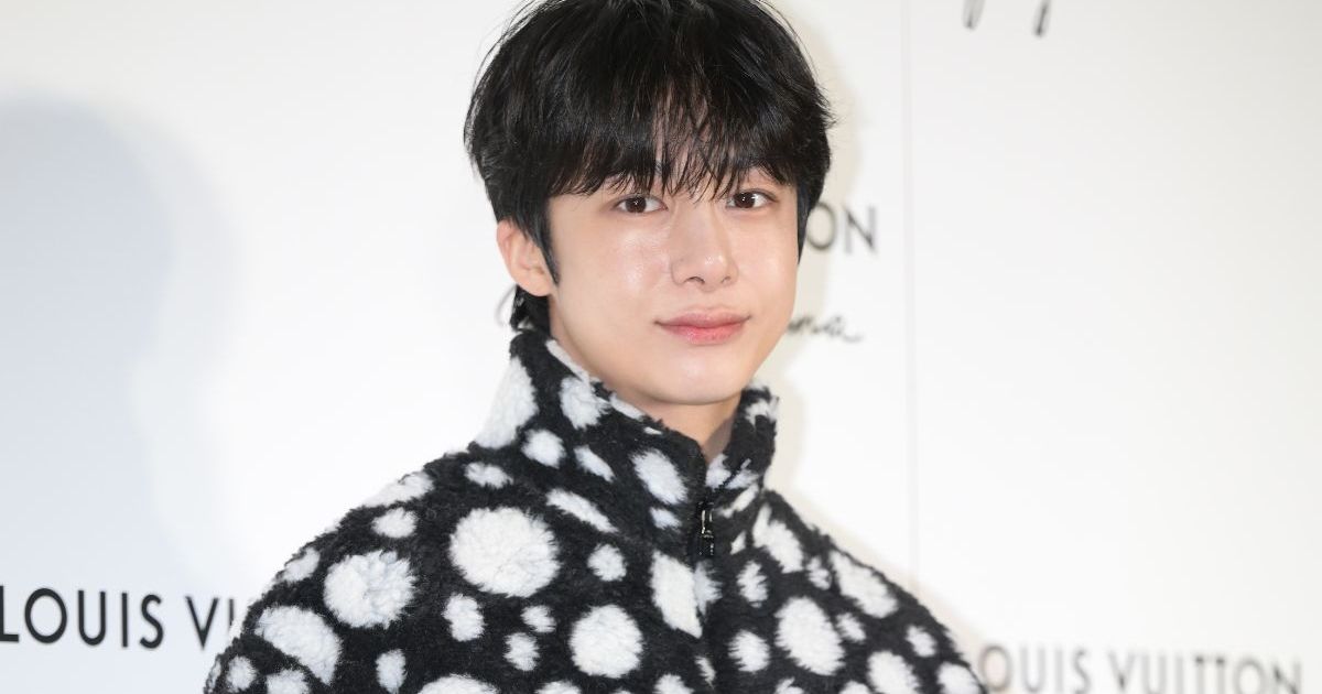 Monsta X's Hyungwon Announces Military Enlistment