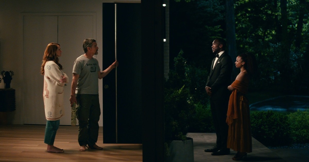 Leave the World Behind Trailer Previews Star-Studded Apocalyptic Thriller