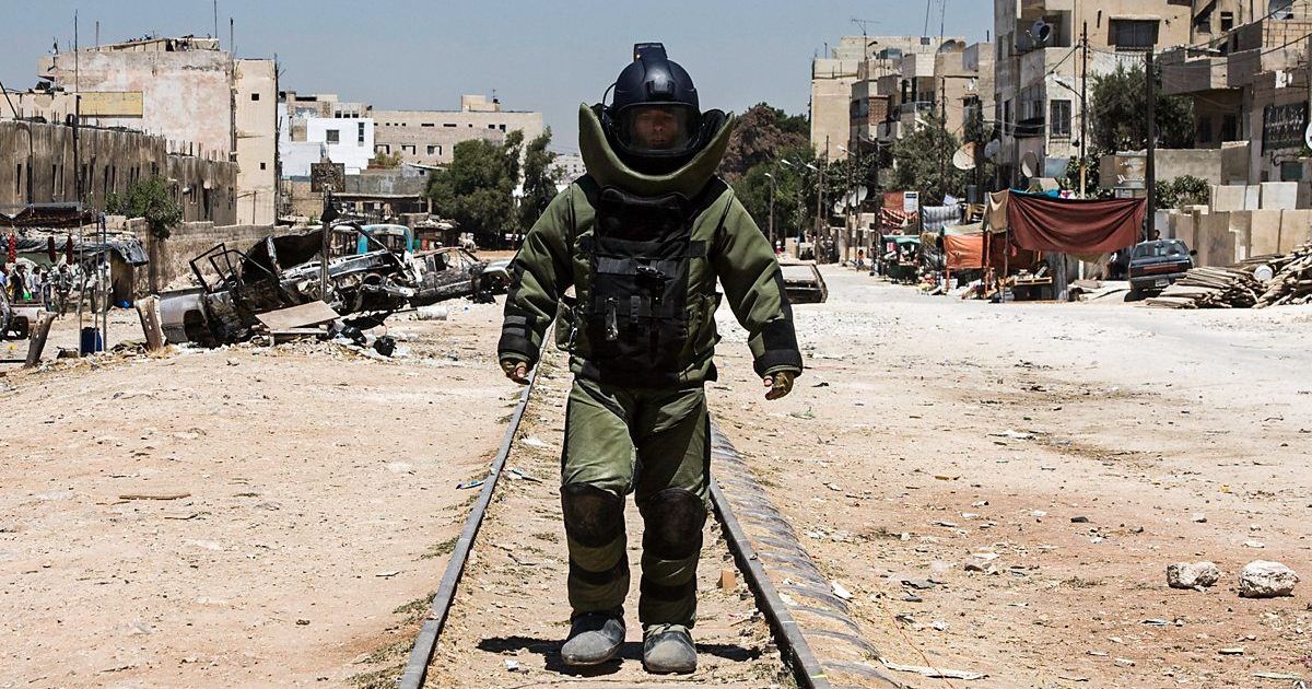 The Hurt Locker Streaming: Watch & Stream Online via HBO Max