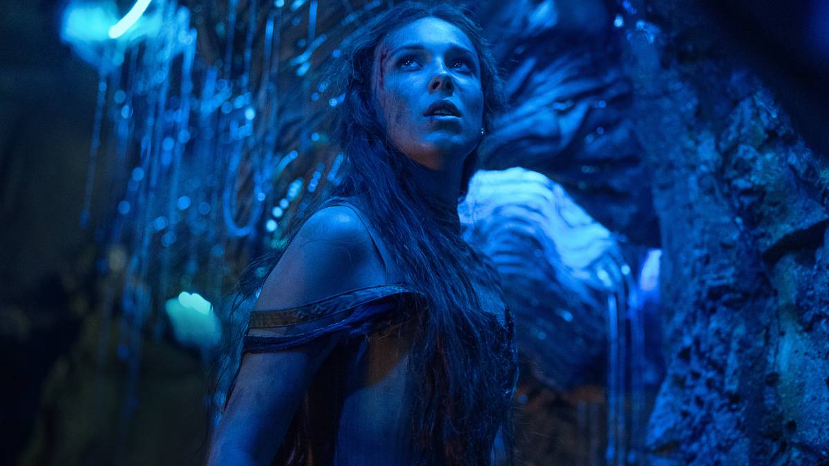Damsel Release Date, New Artwork Revealed for Millie Bobby Brown ...