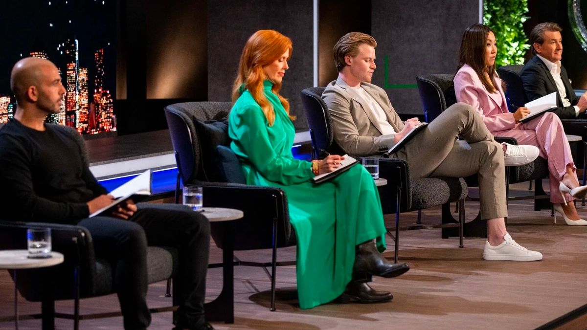 Shark Tank Season 2 Streaming: Watch & Stream Online via Hulu