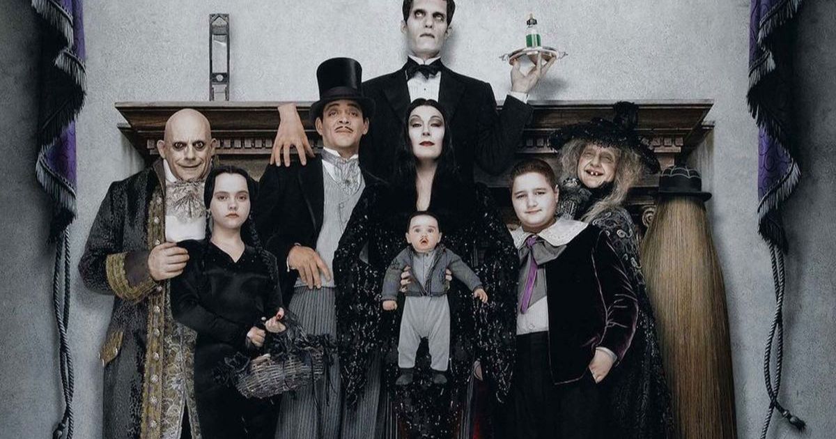 Addams Family Values Streaming: Watch & Stream Online via Paramount Plus