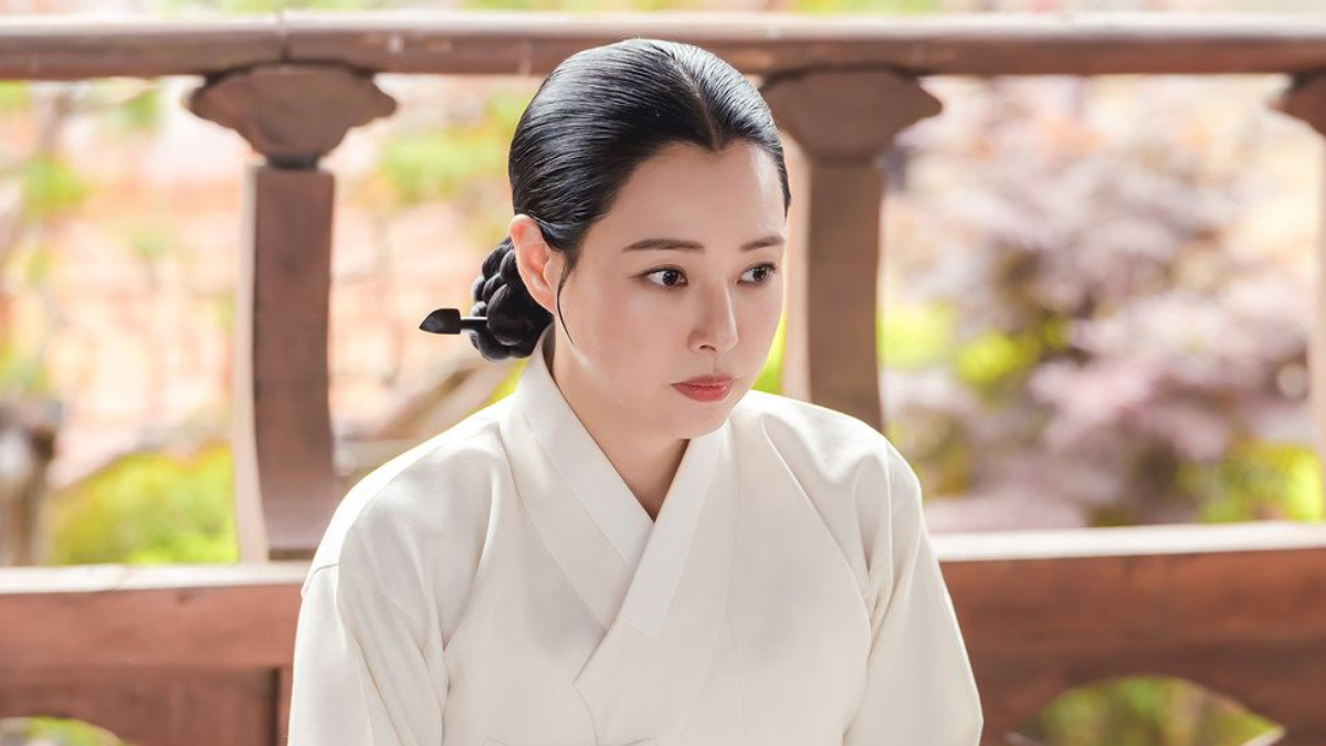 Knight Flower Episode 1 Trailer Teases Widow Lee Ha-Nee’s Sinful Dream