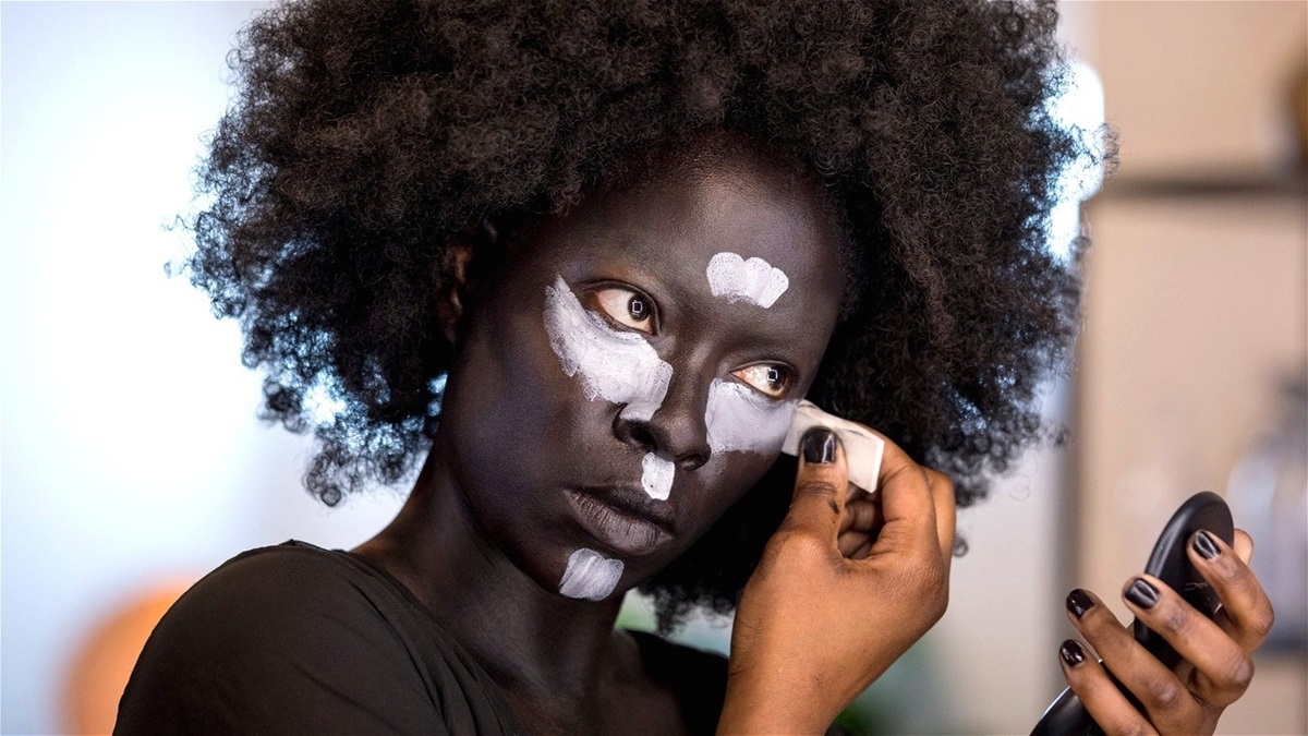 Glow Up: Britain's Next Make-Up Star Season 3 Streaming: Watch & Stream ...