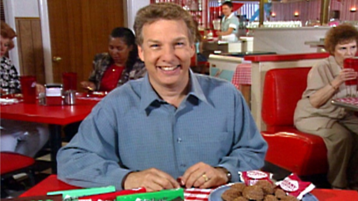 Unwrapped (2001) Season 18 Streaming: Watch & Stream Online via HBO Max