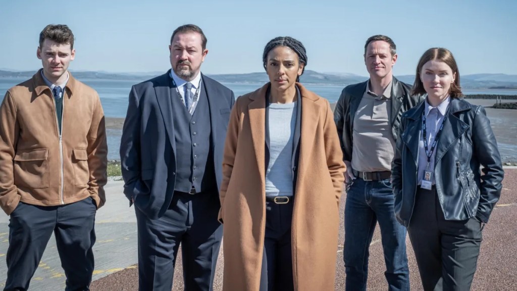The Bay (2010) Season 4 Streaming: Watch & Stream Online via Amazon ...