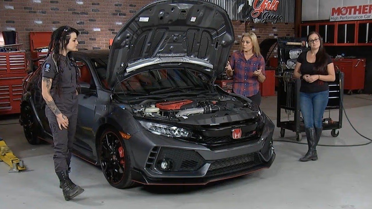 All Girls Garage Season 7 Streaming: Watch & Stream Online via HBO Max