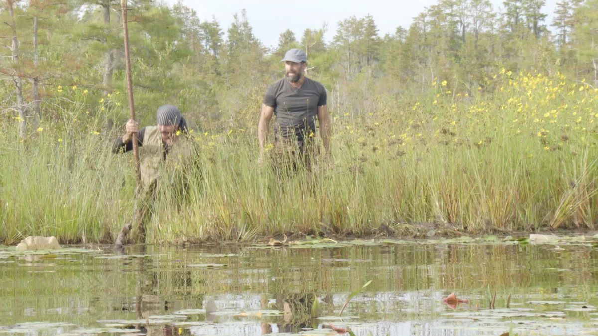 Dual Survival Season 4 Streaming: Watch & Stream Online via HBO Max
