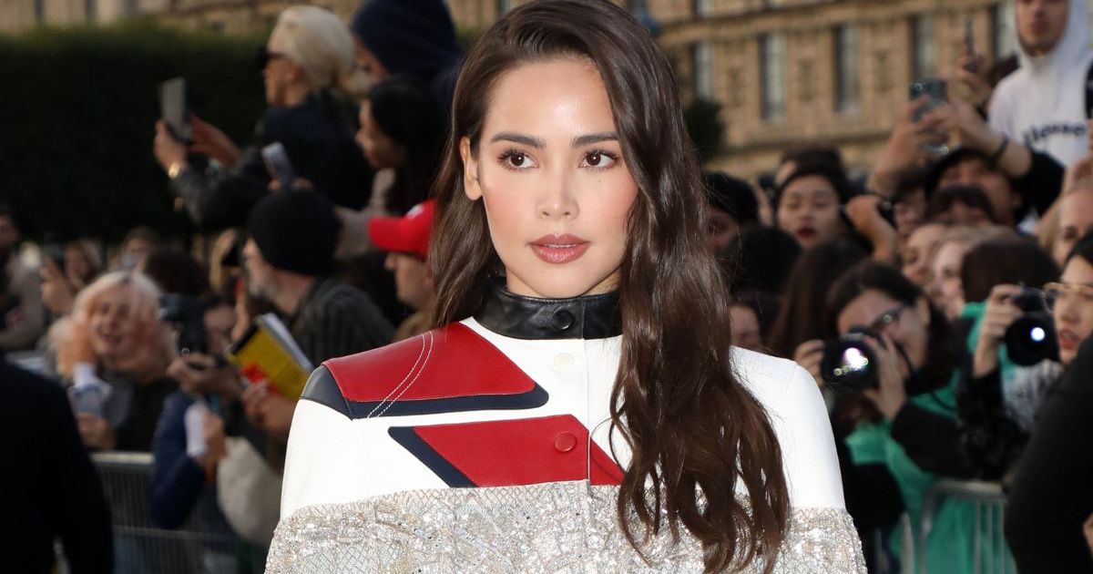 Yaya Urassaya Sperbund Thai Dramas List: The Crown Princess, Bad Romeo ...