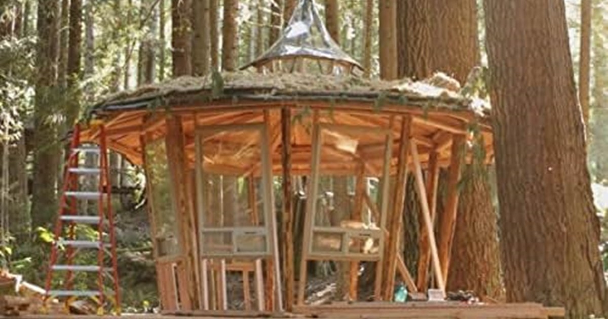 Building Off the Grid (2014) Season 10 Streaming: Watch & Stream Online ...