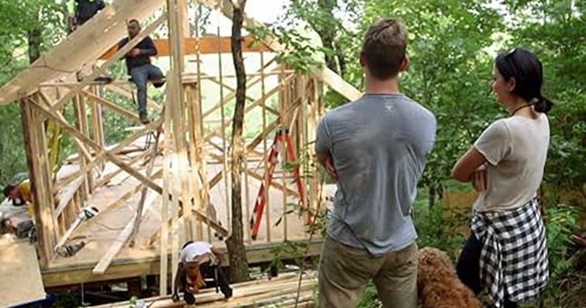 Building Off the Grid (2014) Season 7 Streaming: Watch & Stream Online ...