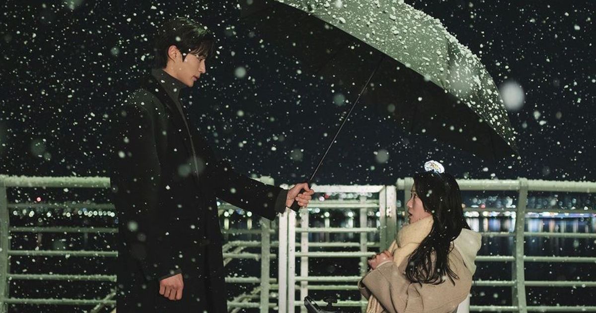Lovely Runner Actors Byeon Woo-Seok & Kim Hye-Yoon Share Their First ...