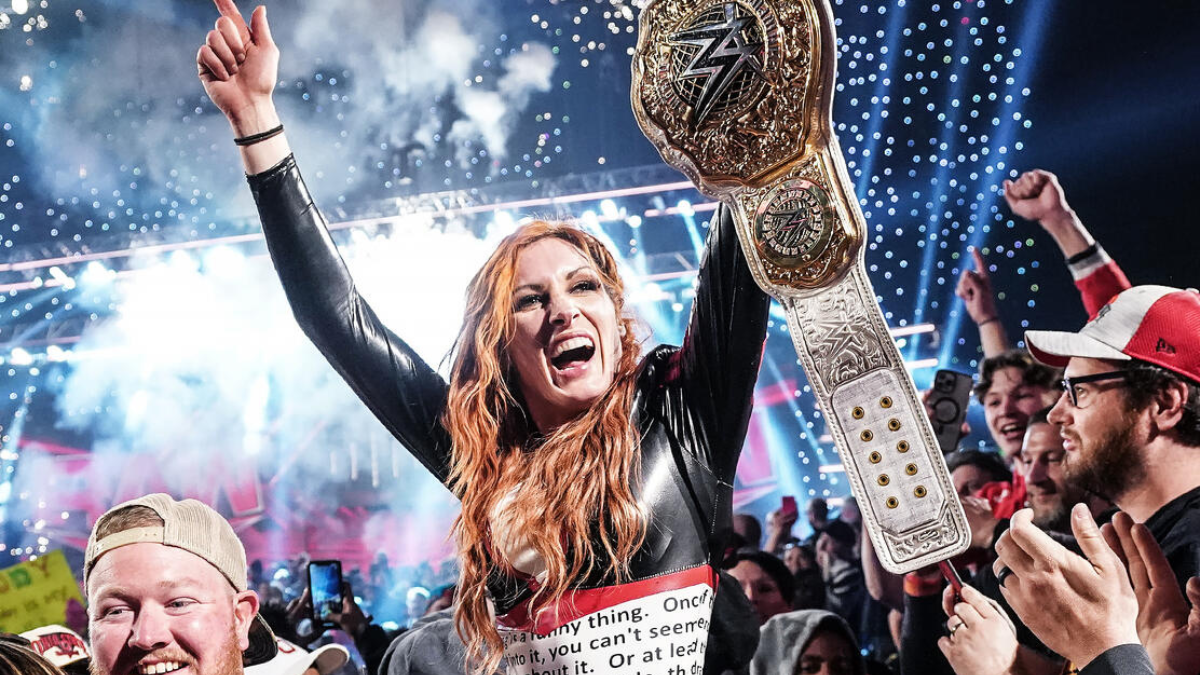 Becky Lynch Wins Women's World Title on WWE RAW