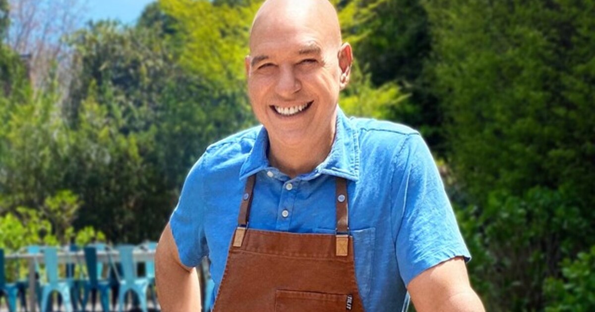 Symon's Dinners Cooking Out (2020) Season 1 Streaming: Watch & Stream ...