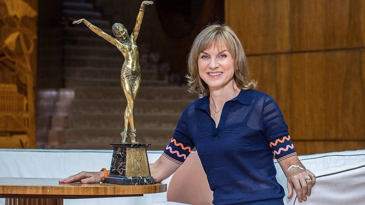 Antiques Roadshow (1979) Season 33 Streaming: Watch & Stream Online via ...