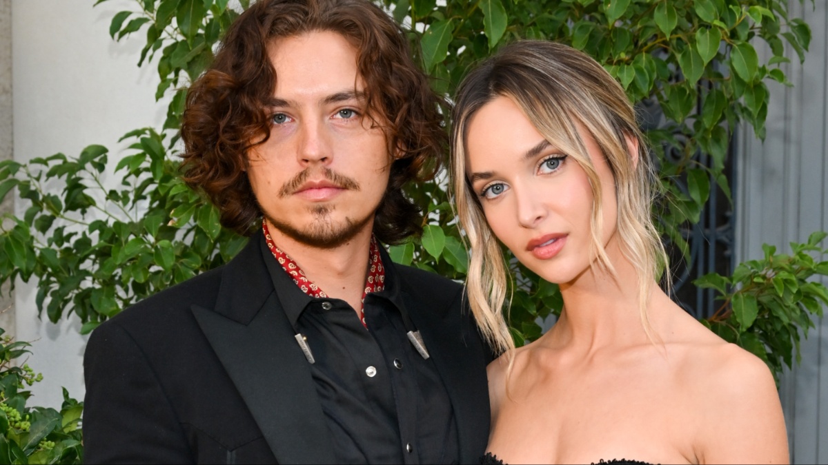 Who Is Cole Sprouse’s Girlfriend? Ari Fournier’s Age & Marriage Rumors ...
