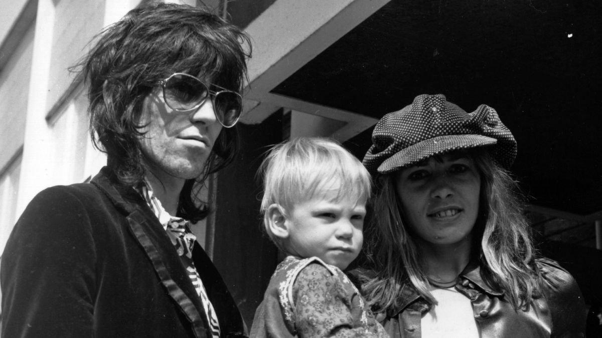 Catching Fire: The Story of Anita Pallenberg: How Many Children Did She ...
