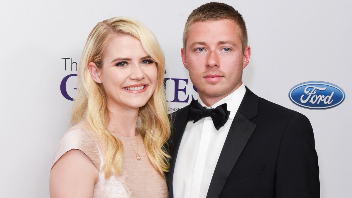 Elizabeth Smart's Family: Who Is Her Husband & Their Three Children?