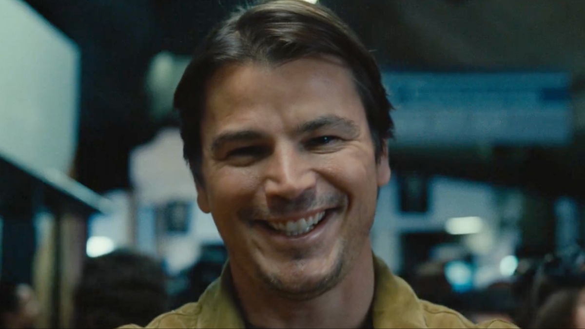 Josh Hartnett Is Caught in Another Trap in Violent Night Director’s New ...