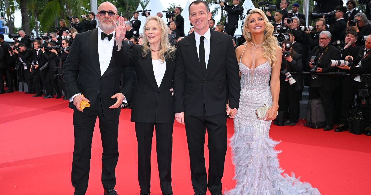 Faye Dunaway's Son: Who Is Liam Dunaway O'Neill?