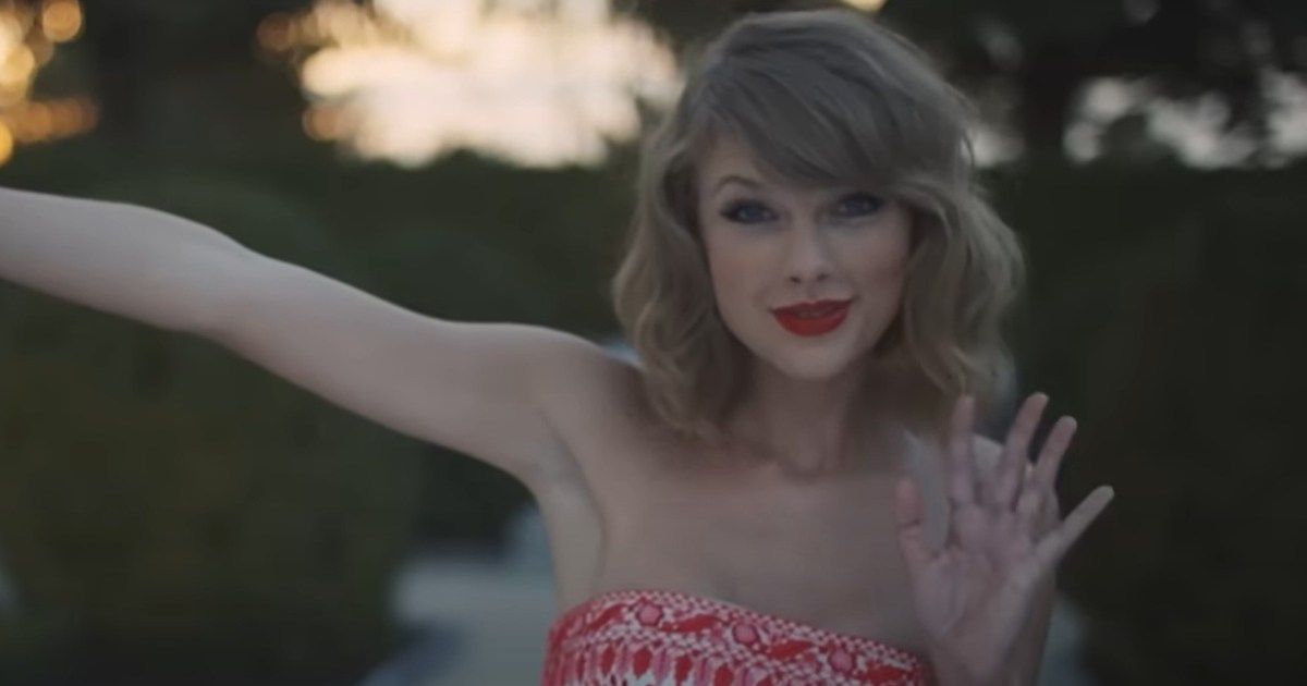 What Happened on the Manningcast? Taylor Swift Moment Explained