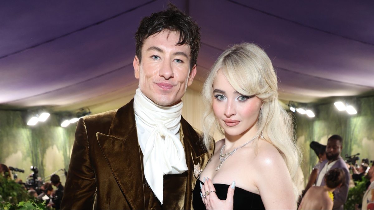 Barry Keoghan and Sabrina Carpenter: Are They Dating? What Is Their Age ...