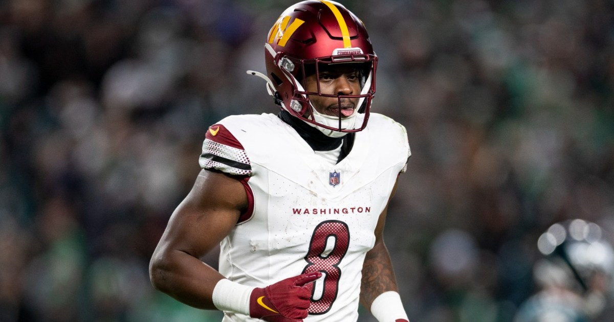 Commanders' Brian Robinson Jr Suffers Leg Injury vs Cowboys