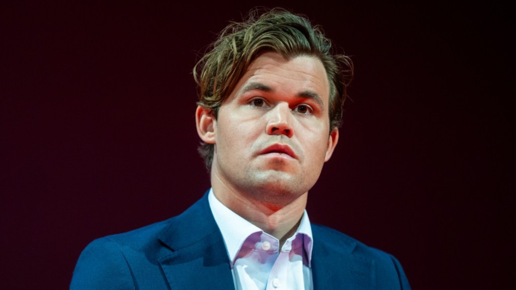 Who Is Magnus Carlsen's Girlfriend? Elisabet Lorentzen's Job ...
