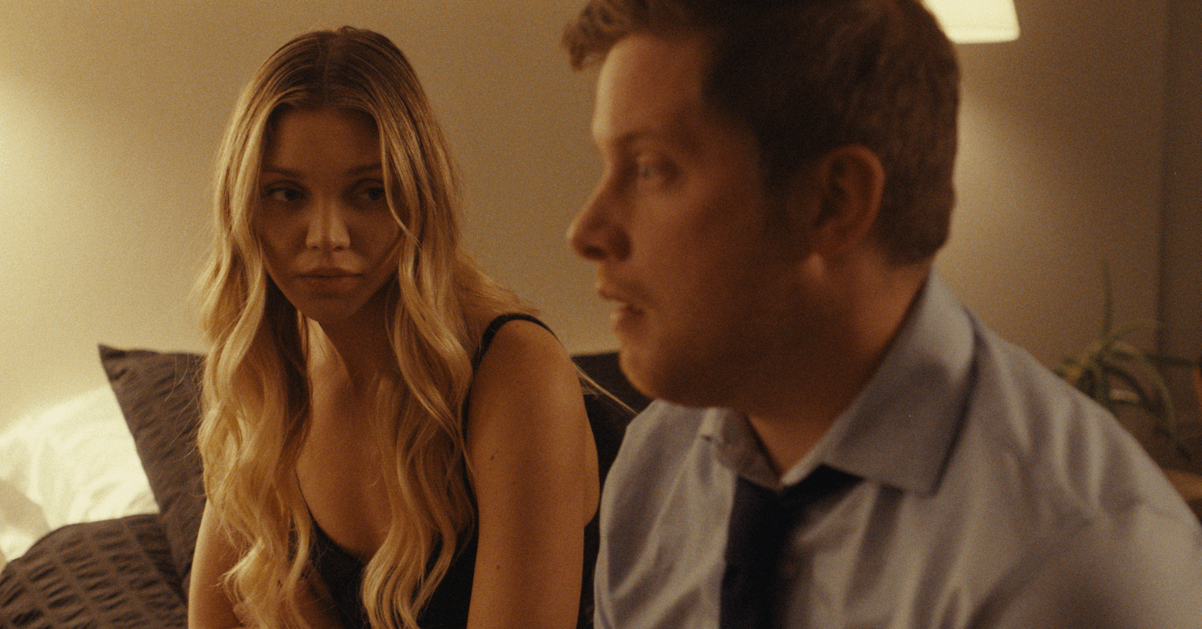 Euphoria’s Jessie Andrews Mourns an Unhappy Marriage in Love Bomb Clip