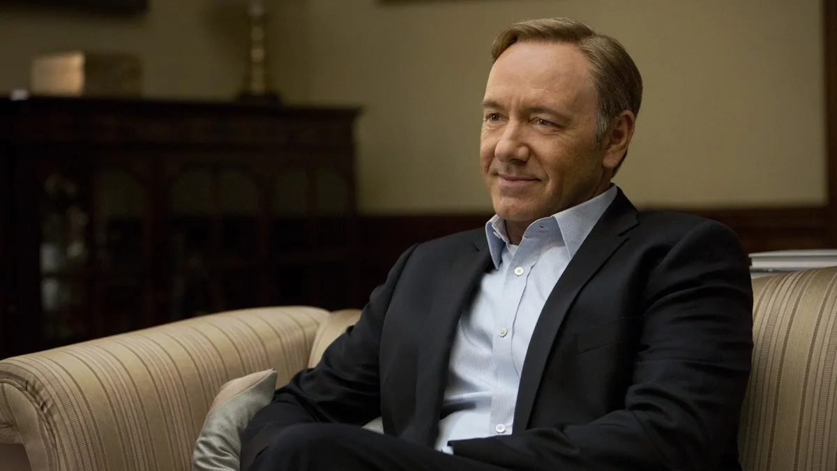 Kevin Spacey Asks Guy Pearce to 'Grow Up' After His LA Confidential ...