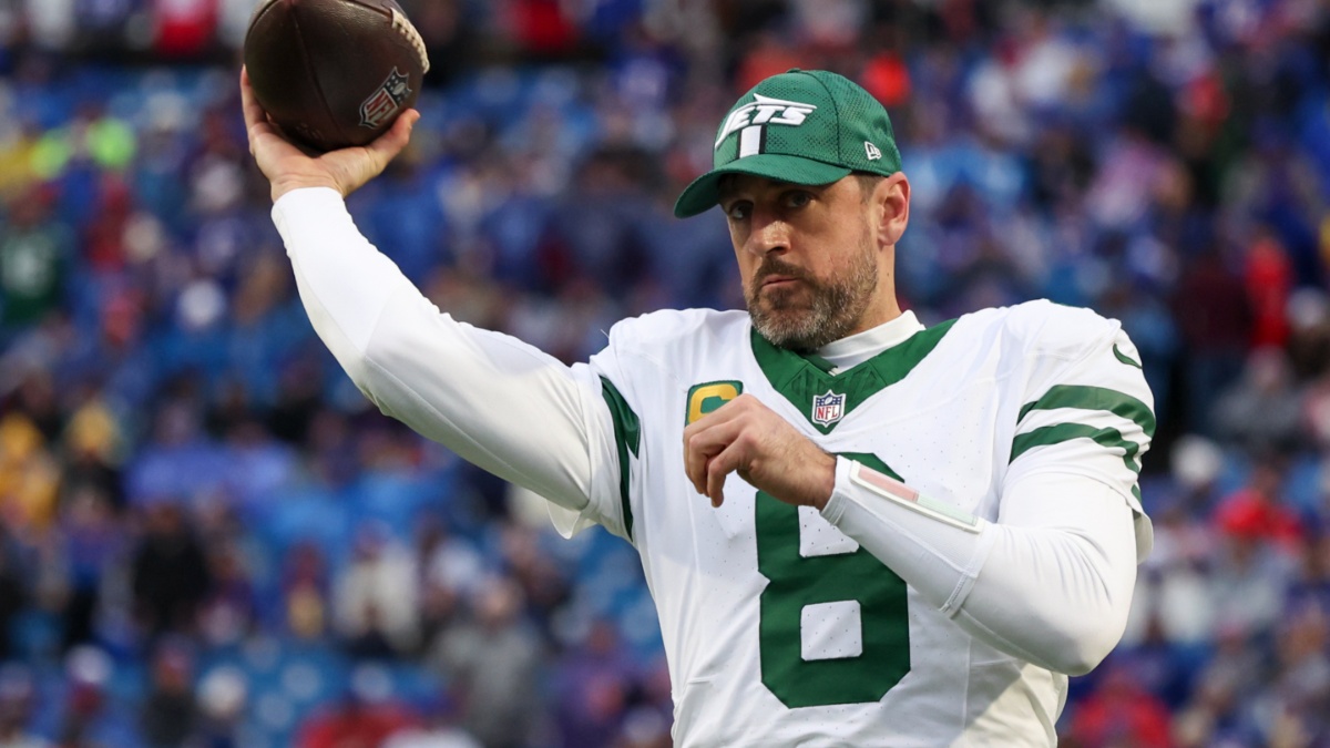 Aaron Rodgers Net Worth 2025: How Much Money Does He Make?