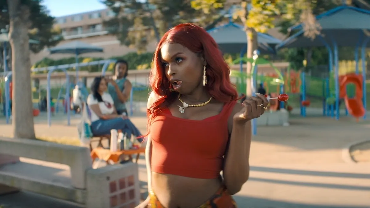 Keke Palmer & SZA Try to Avoid Eviction in One of Them Days Trailer
