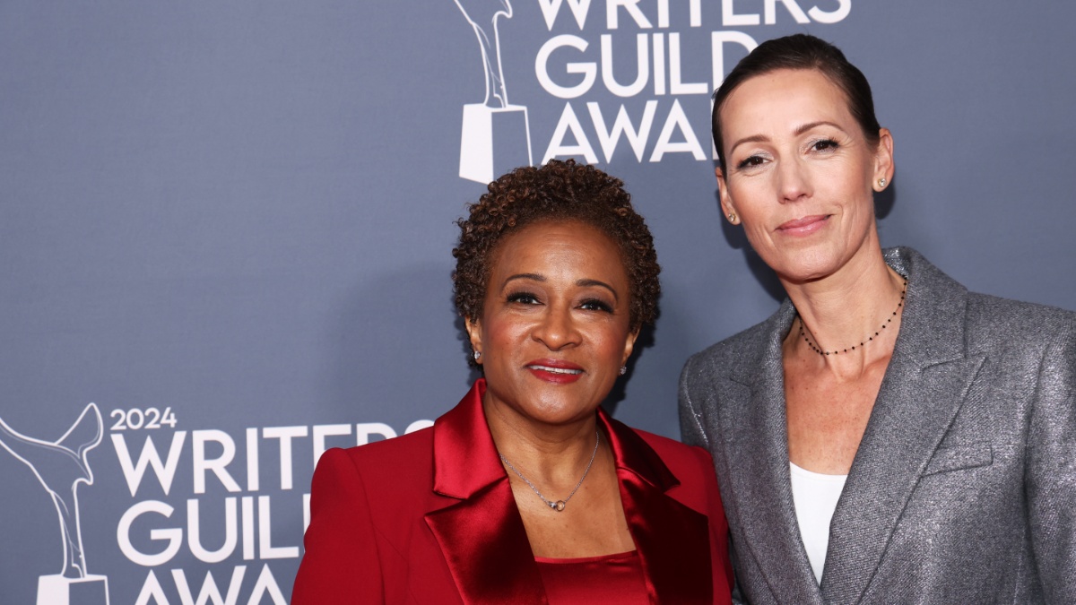 Who Is Wanda Sykes's Wife? Relationship, Job, Kids Explained