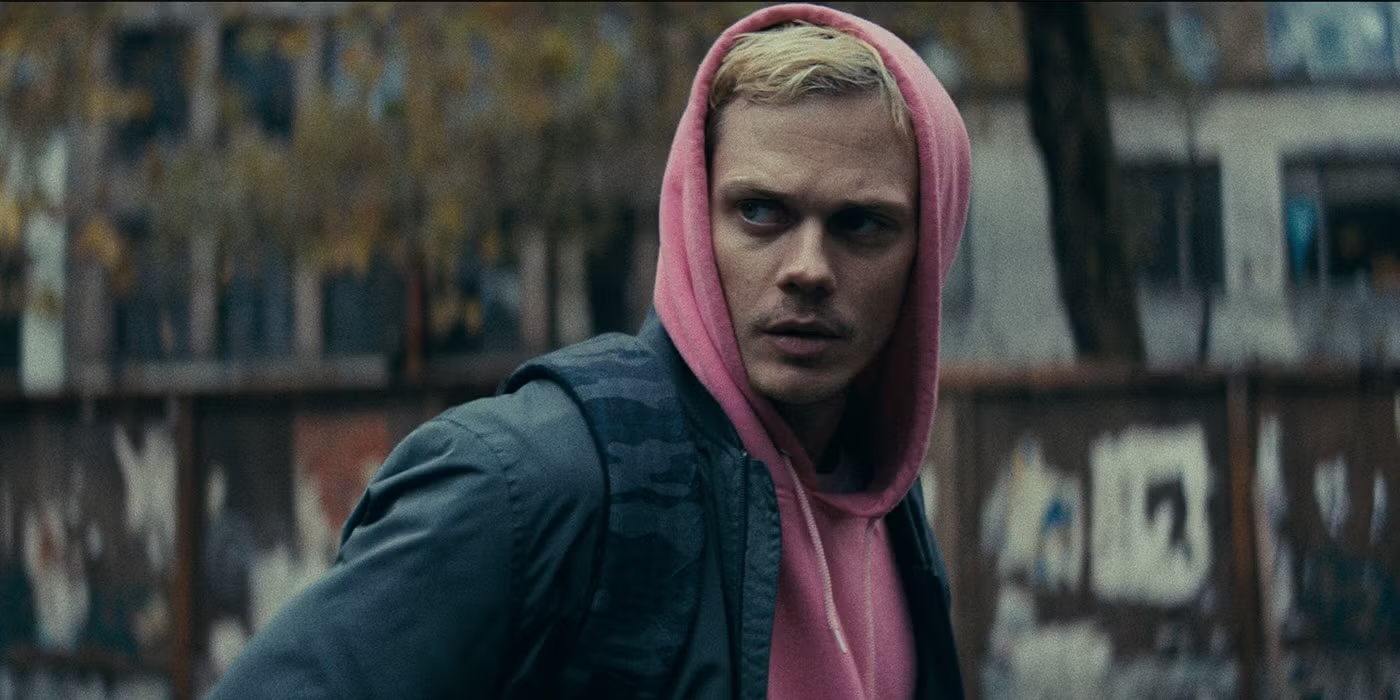 Anthony Hopkins Tortures a Trapped Bill Skarsgård in Locked Clip ...