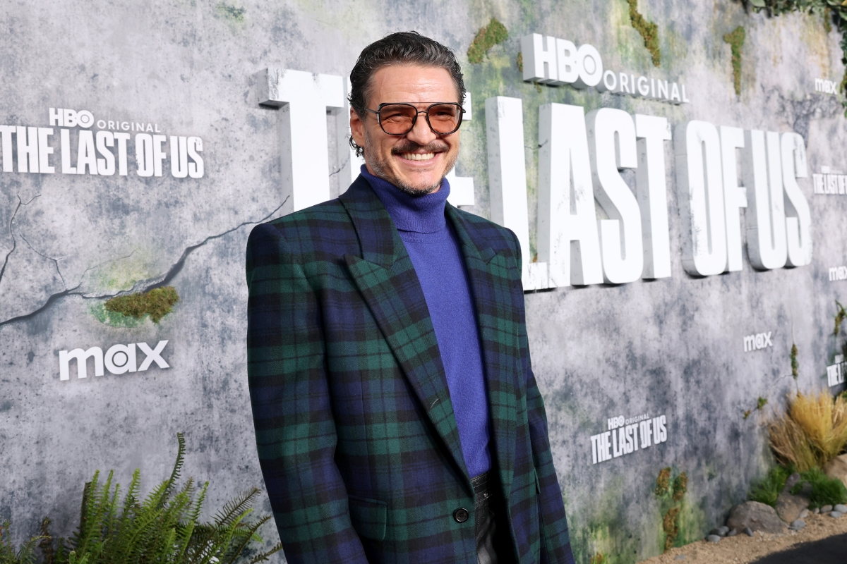 Pedro Pascal Talks Jennifer Aniston Friendship, Possibly Joining The ...