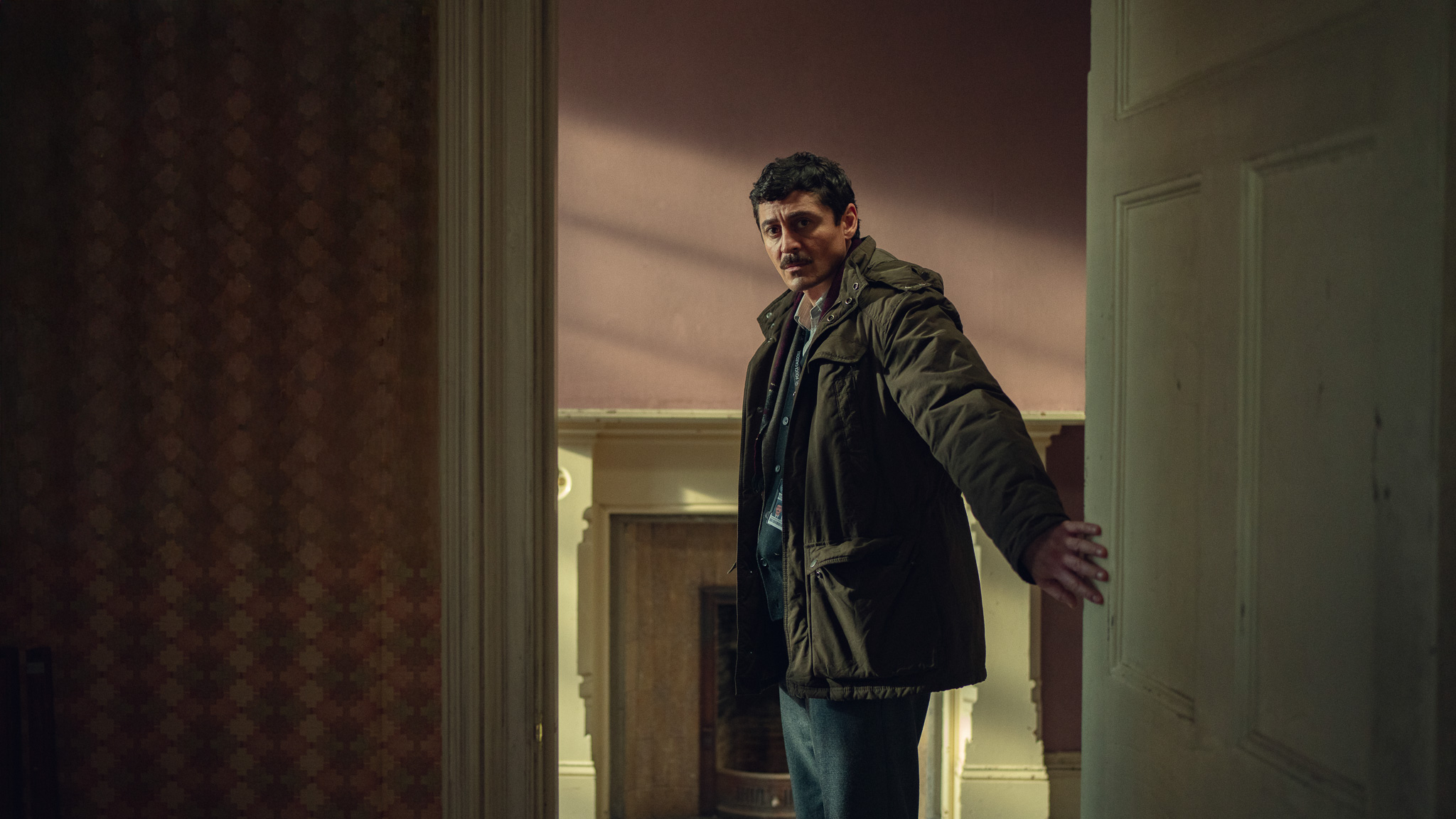 Dept. Q Release Date & Photos Revealed for Matthew Goode Netflix Show