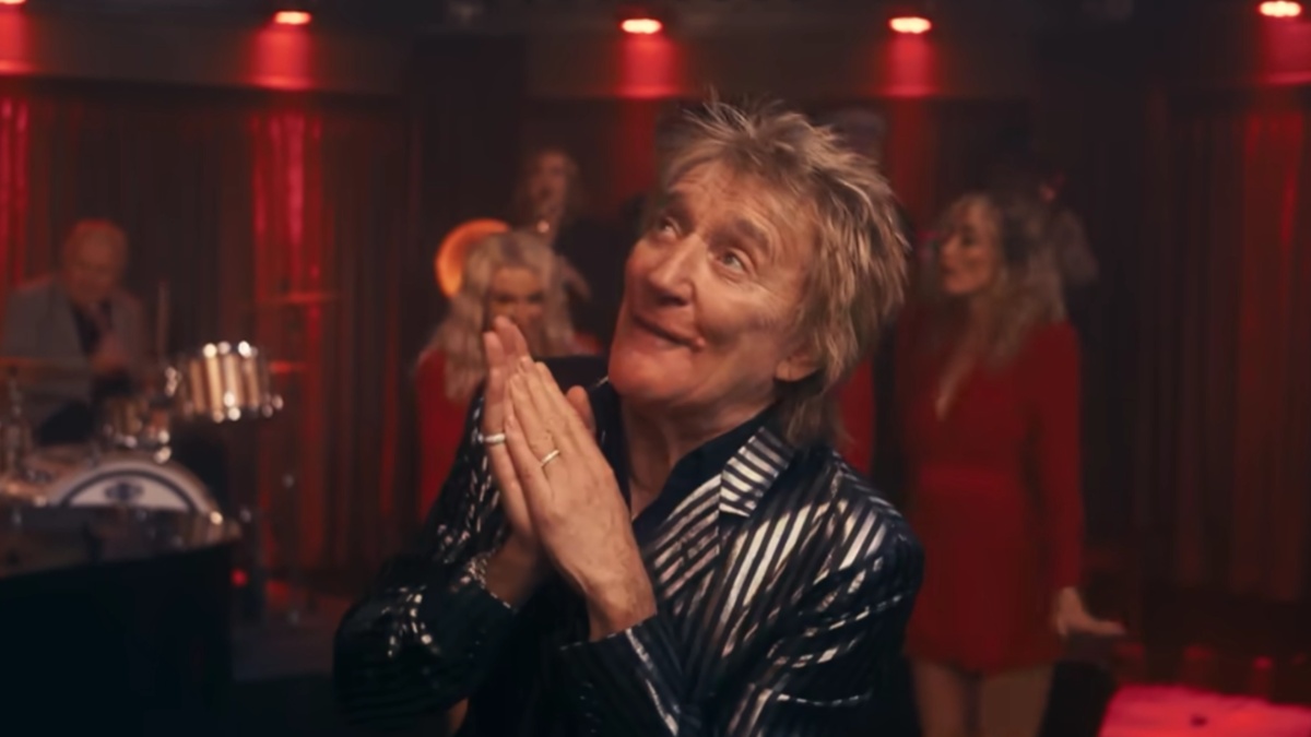 Rod Stewart Net Worth 2025: How Much Money Does He Make?