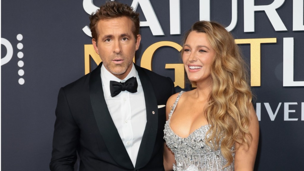 Ryan Reynolds Leaves NYC Alone Amid Wife Blake Lively's Lawsuit Drama
