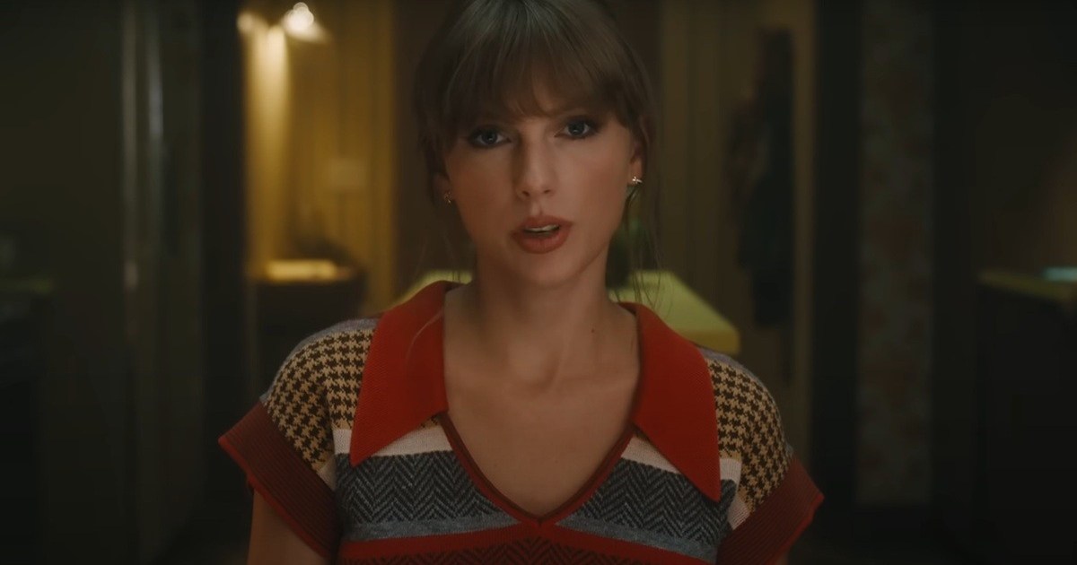 Taylor Swift Fearless Cardigan: Merch Pricing & Store Restock Information