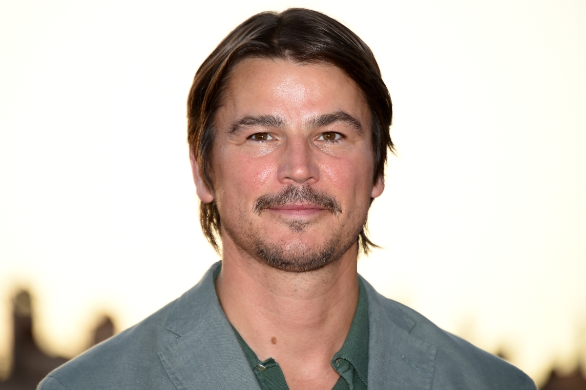 Josh Hartnett Makes Hilarious Social Media Return Before Leaving Again