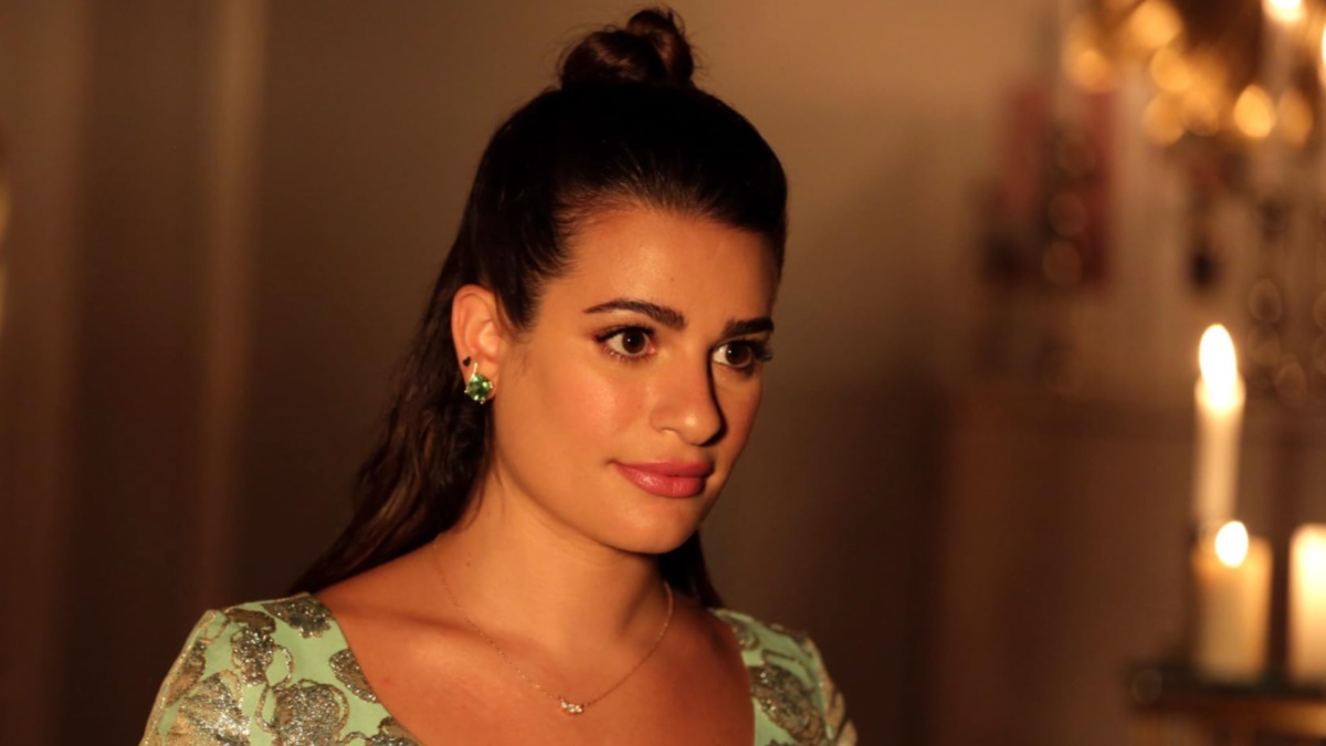 Glee Actress Addresses 'Can Lea Michele Read?' Trend Yet Again
